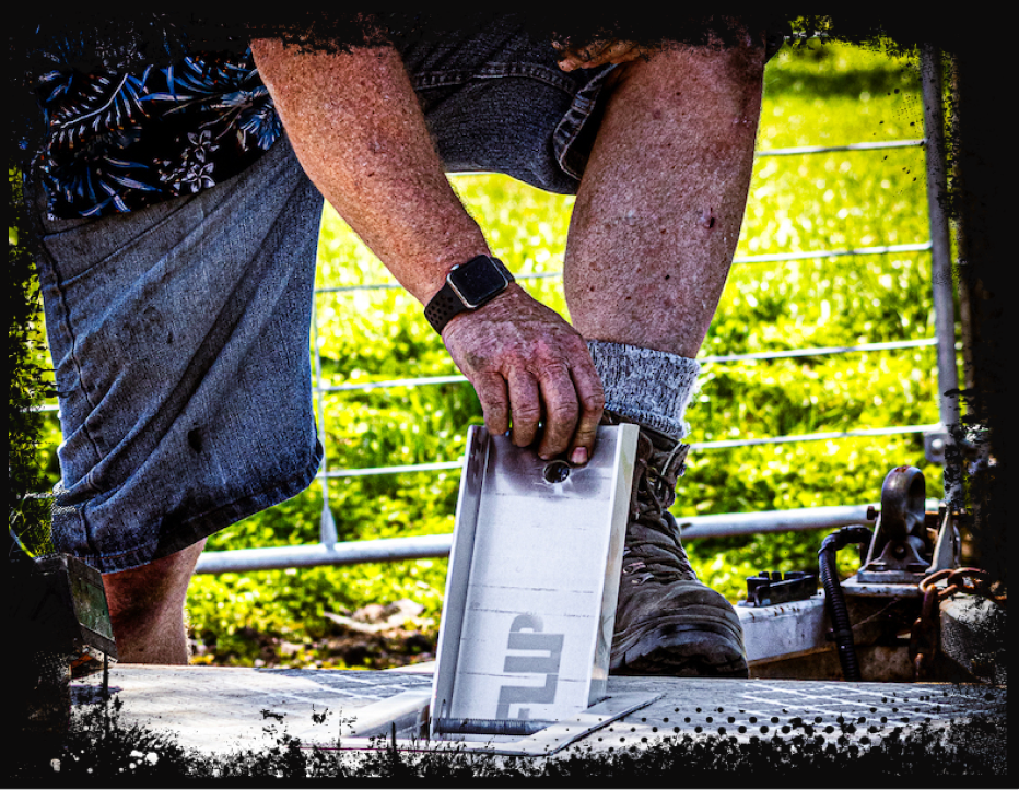 FLIP Bike Chocks - Secure Motorcycle, quick easy and simply