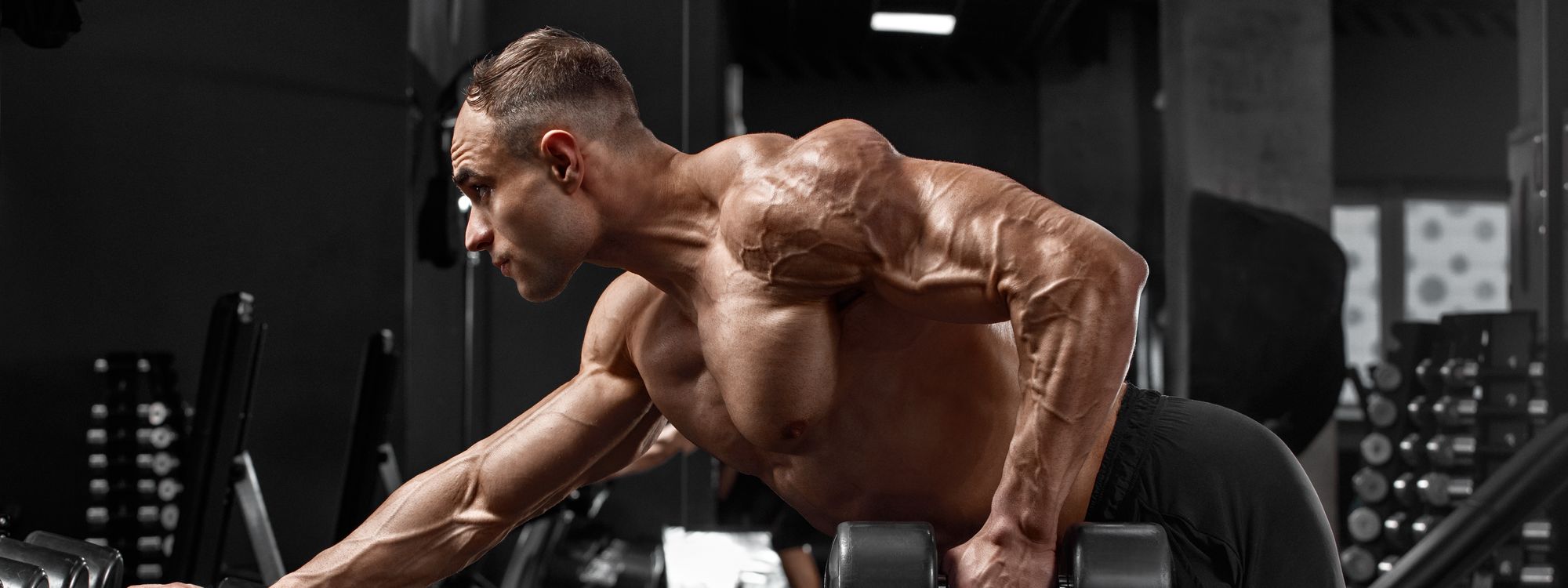 One-arm Dumbbell Row: Techniques, Benefits, and Mistakes to Avoid