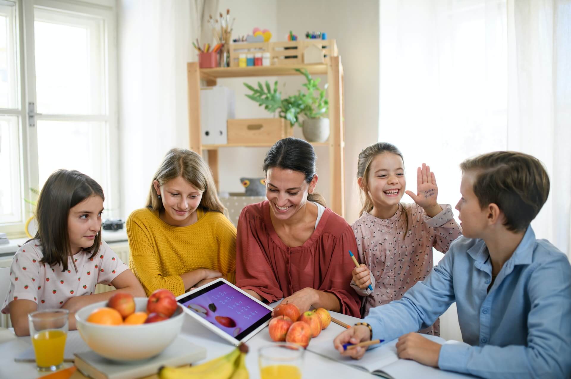 11 ideas to run an effective family therapy session | Carepatron