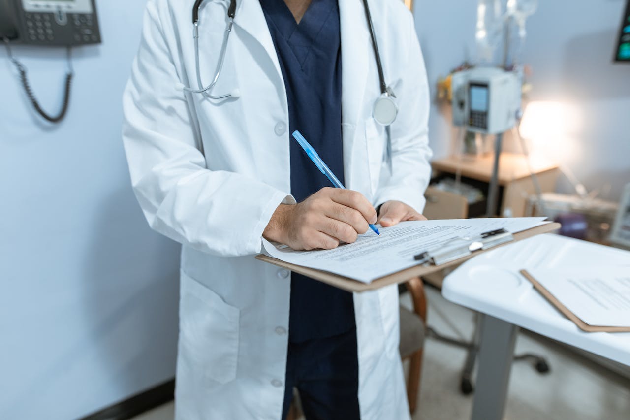 Trauma Symptom Checklist (TSC-40) & Example | Free PDF Download