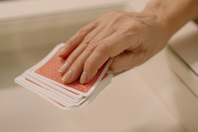 Iowa Gambling Task (IGT) & Example | Free PDF Download