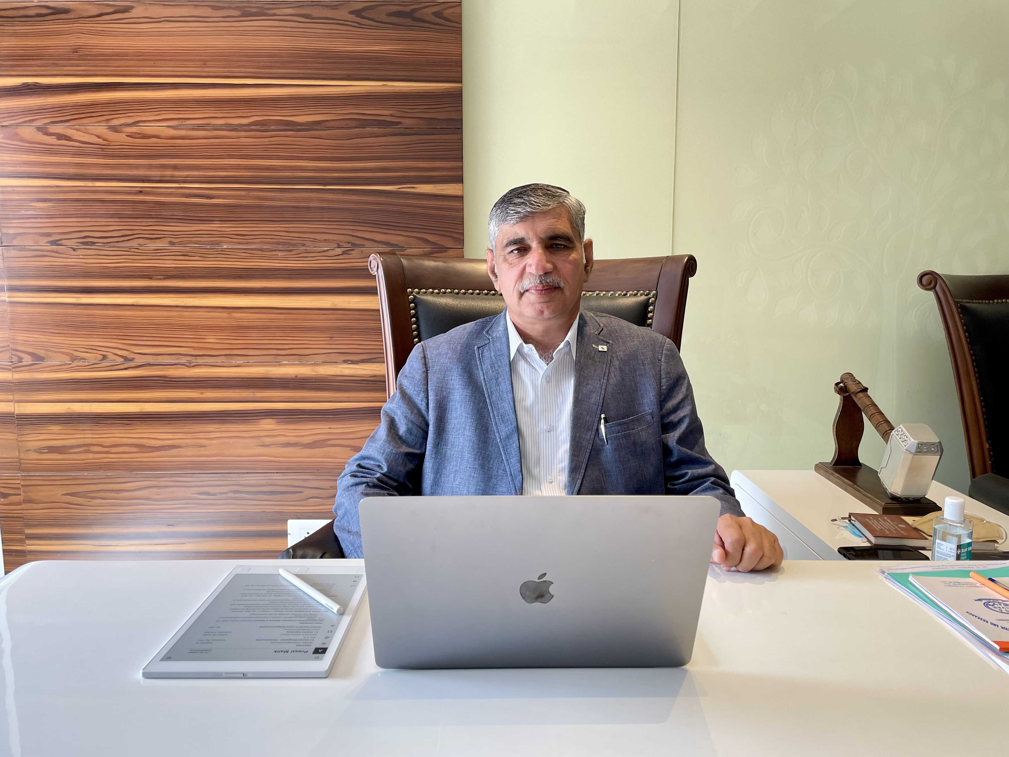 IIVER Leadership & Faculty