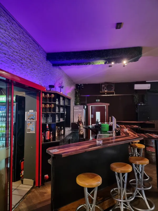 Fellas Eat & Drink - Bar und Restaurant in Heide