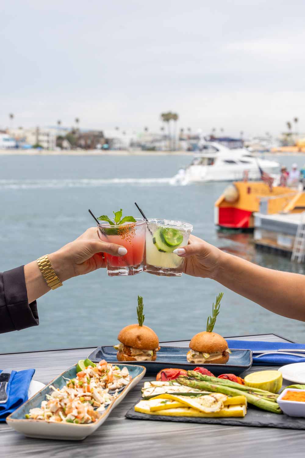 Long Beach's Waterfront Restaurant - Boathouse on the Bay