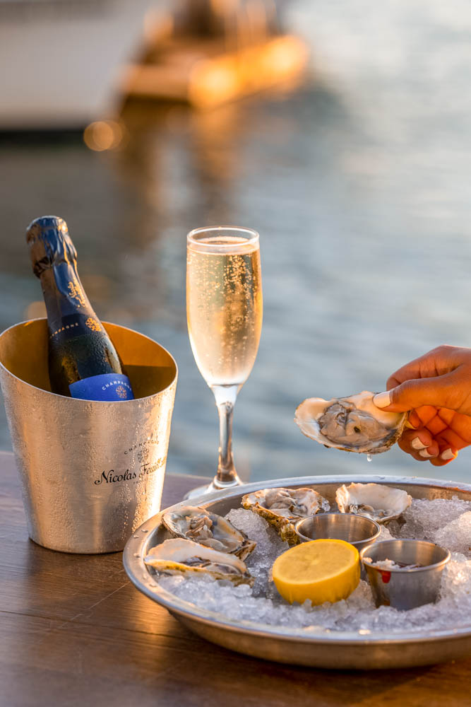 Long Beach's Waterfront Restaurant - Boathouse on the Bay