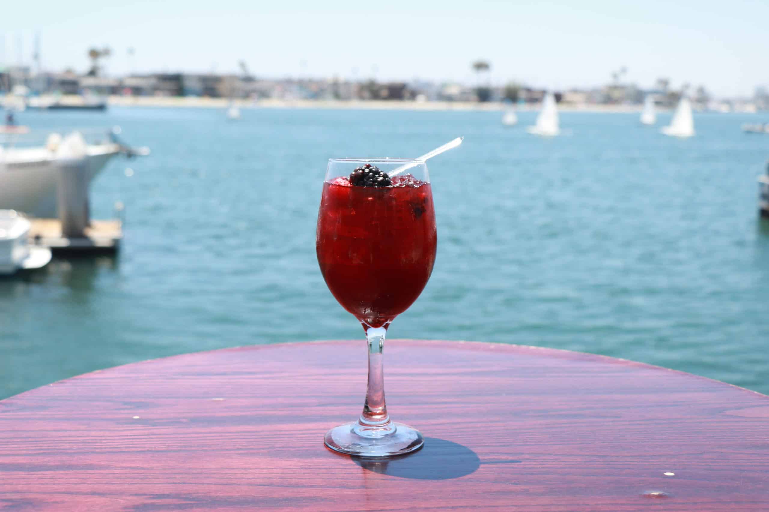 Refreshing Cocktails & Drinks | Boathouse on the Bay Long Beach