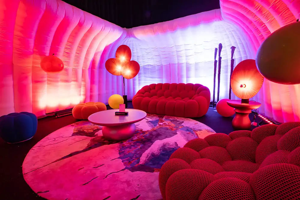 Inflatable Office " Inflatable space up to 28 people - QuickSpace