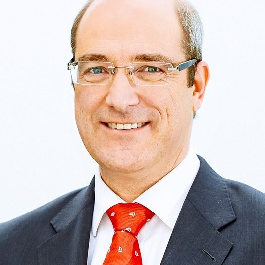 How does Intel SGX enclave technology work?