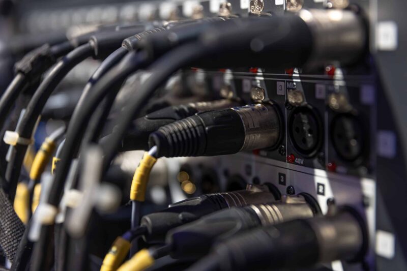 How To Remove Buzz From Audio Recordings? | Blog | Klover Products