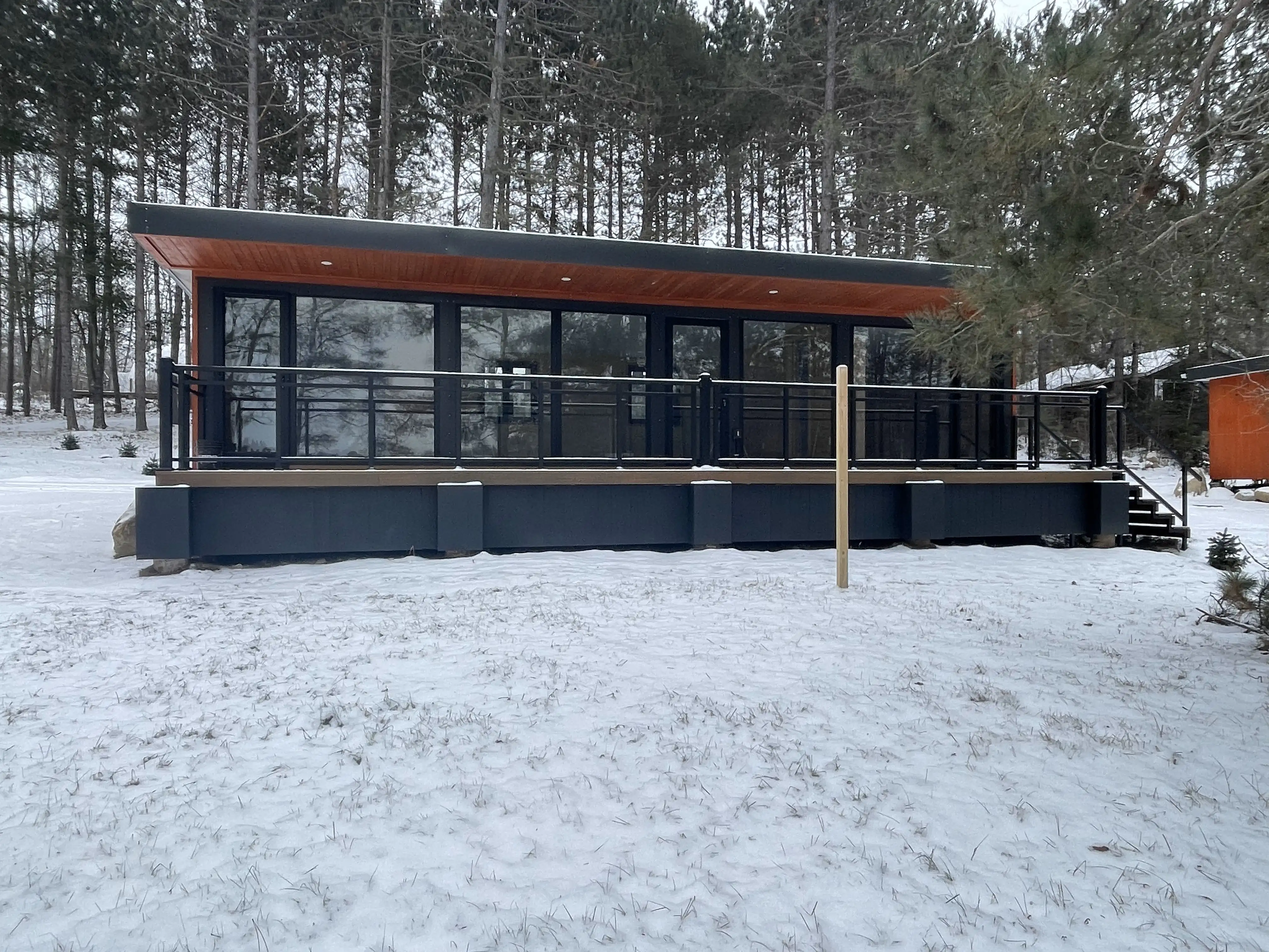 Algonquin's Edge Resort | Book Cottages