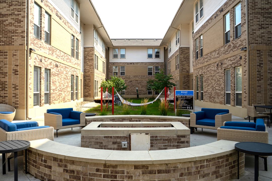 Luxury Apartment Ames - Ames Apartment for Rent | Point Ames