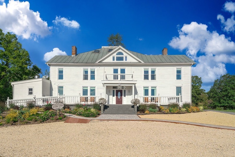 Everett Estate - Wedding Venue in Nellysford, VA | Novela