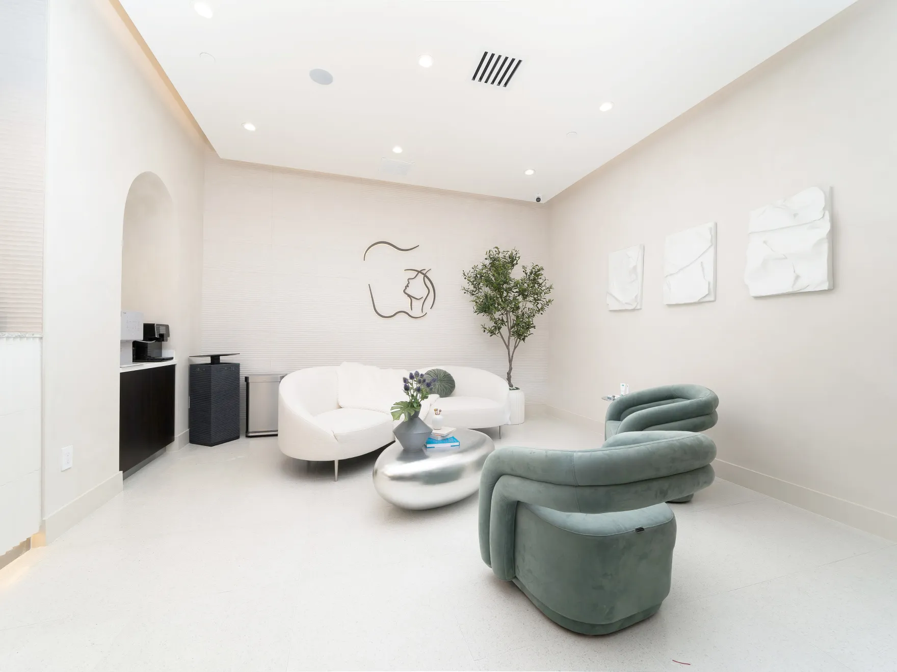 Dental Crowns & Bridges | Luminous Dental Spa | Irvine, CA