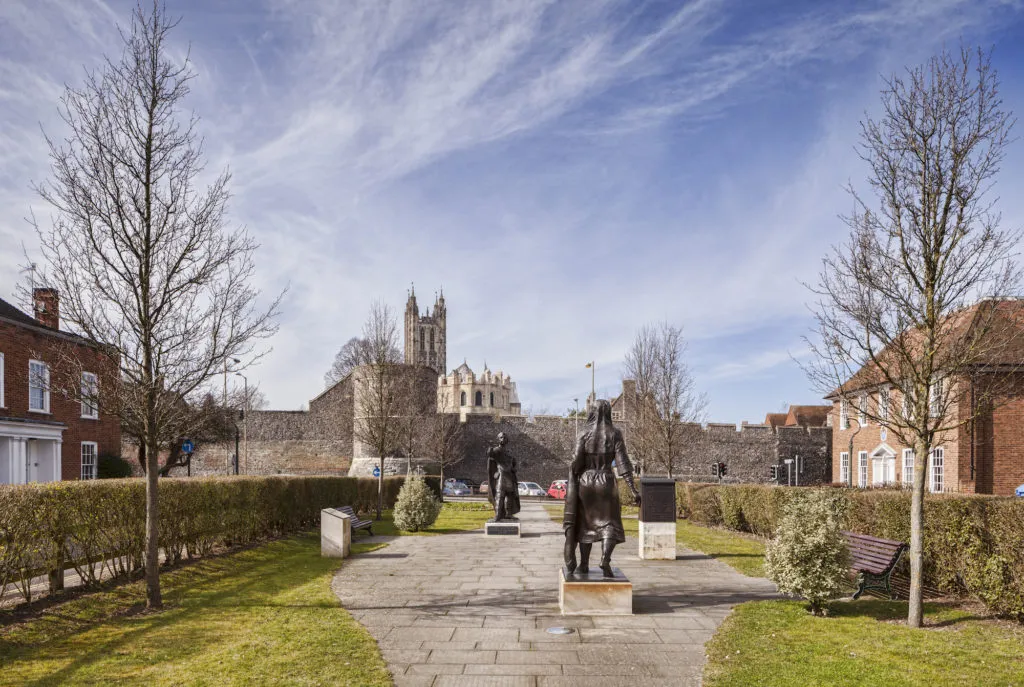 Old Way 14 - Bridge to Canterbury: Pilgrim Paths and City Saints ...