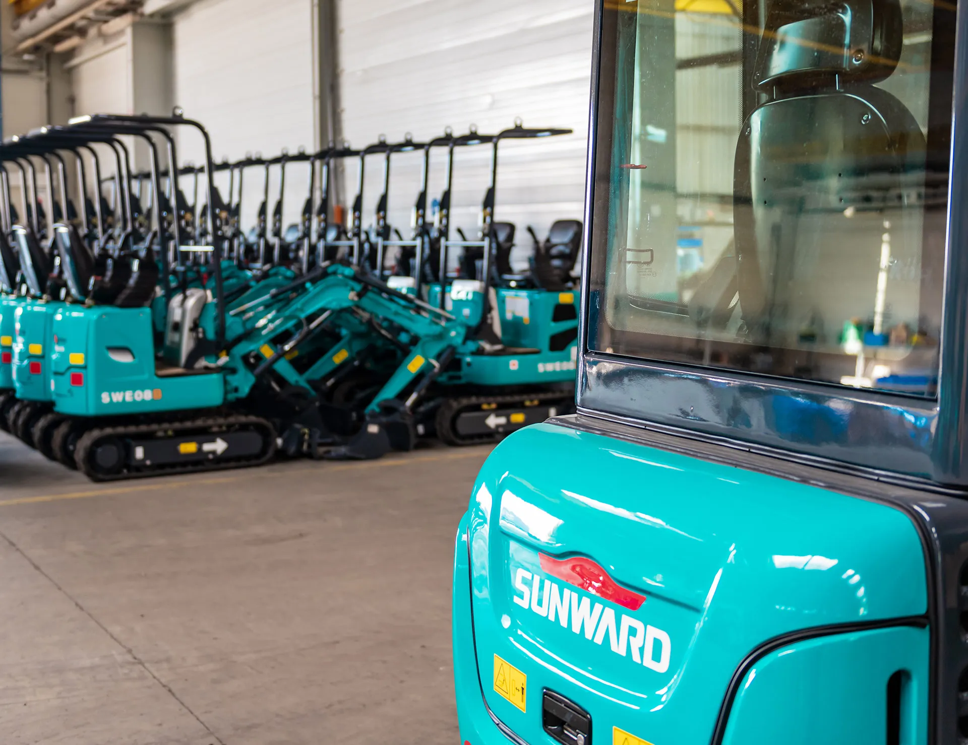 SUNWARD Machinery | Caribbean | Excavators, Skid-Steer Loaders, Scissor ...