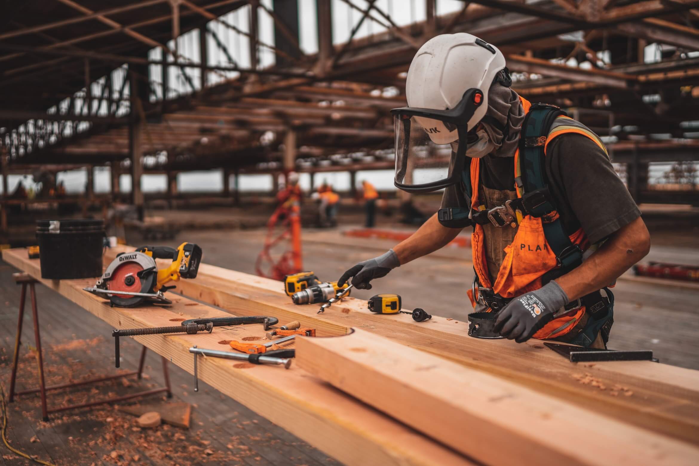 95+ Construction Industry Statistics & Facts (2022)