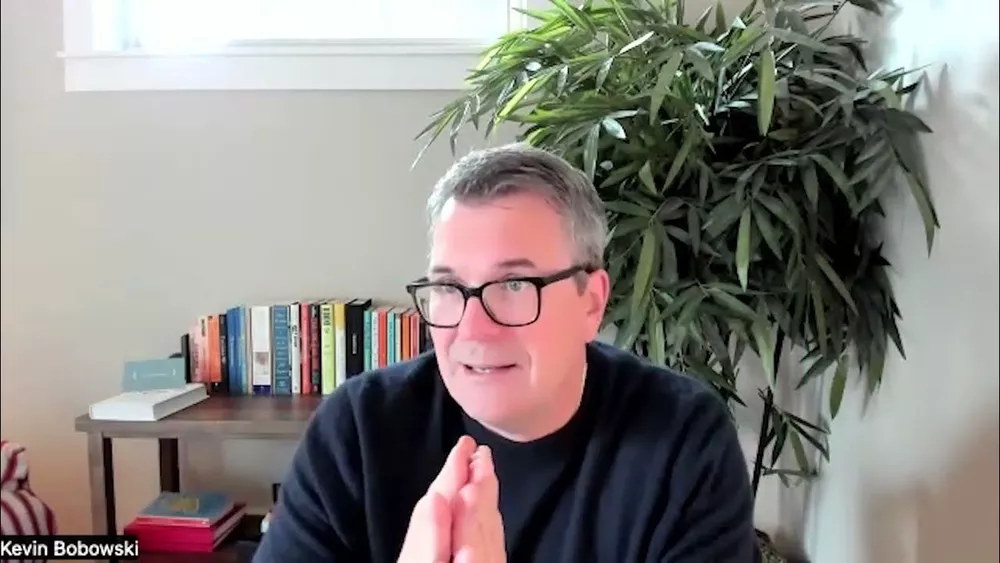 Project 33 · The Founder-Led Marketing Company