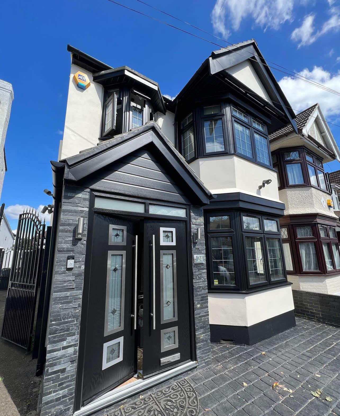 NuColour's Dramatic Transformation: Black UPVC & Composite Painting ...