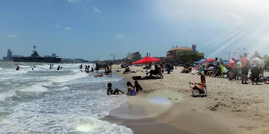 15 Best Beaches in Texas for Families (Fun Activities For All Ages)