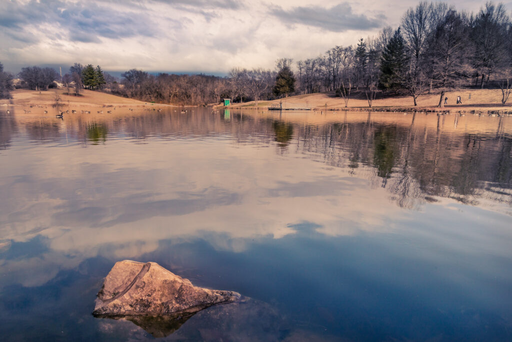 30 Best St. Louis Hikes (To Explore Nature For All Hiking Levels)