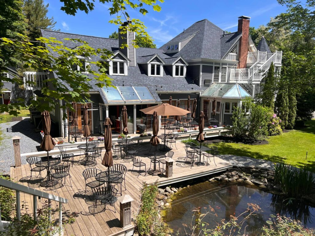 34 Best Romantic Getaways In Massachusetts (Hotels, Resorts, & Spas)