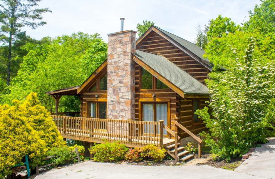 27 Best Romantic Getaways In Tennessee (Hotels, Resorts, & Spas)