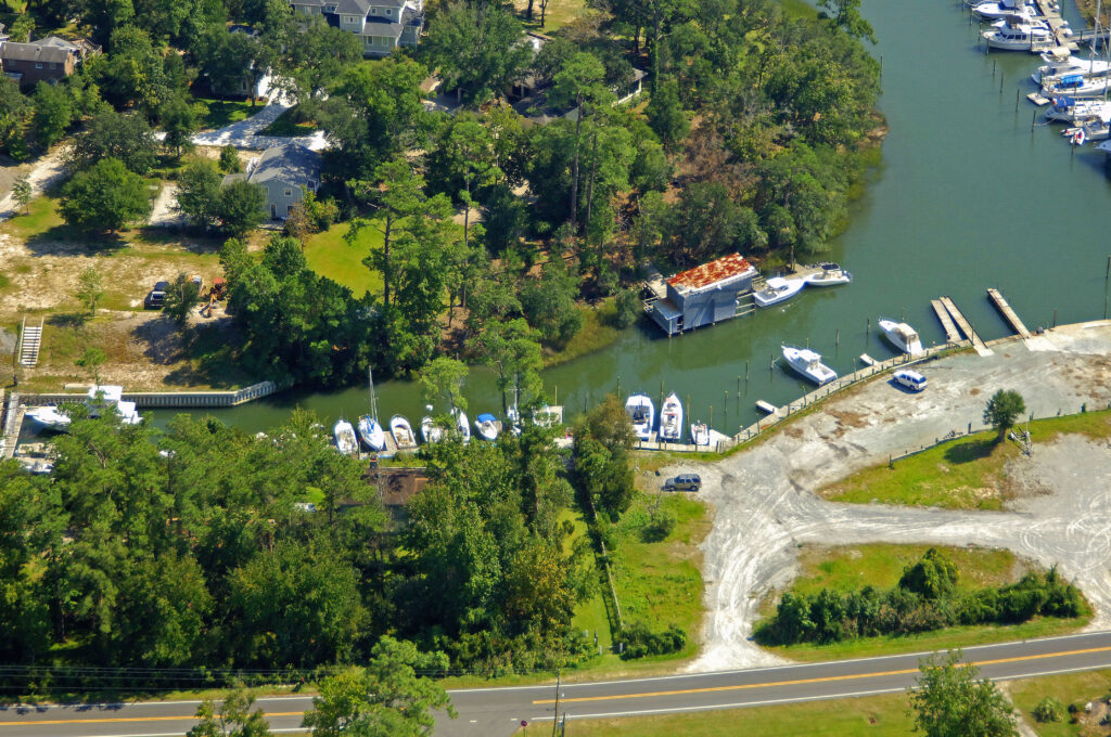 20 Best Liveaboard Marinas in North Carolina (With Pictures!)