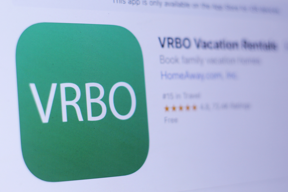 Vrbo Cancellation Policy (Custom, Moderate & Strict Options)