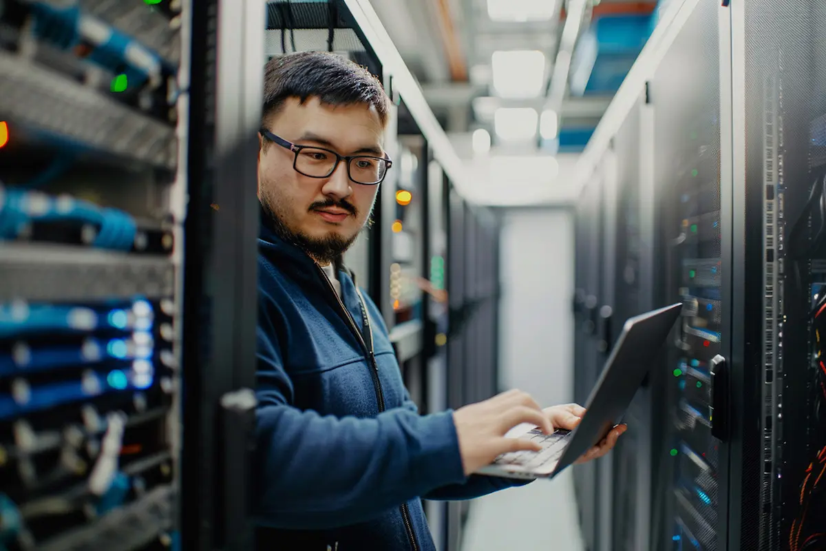 Server Support Services | Your Essential IT Guide | Network