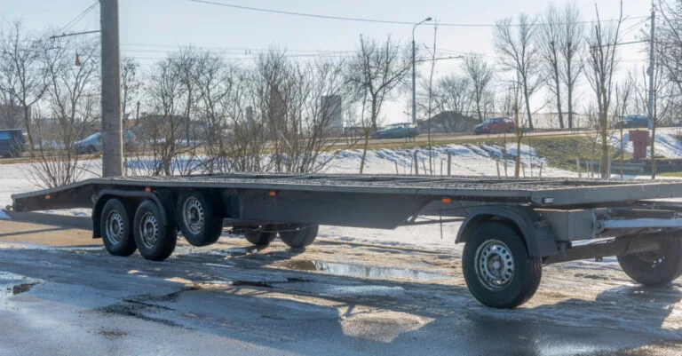 Hotshot Trucking: Seven Considerations When Choosing a Hotshot Carrier