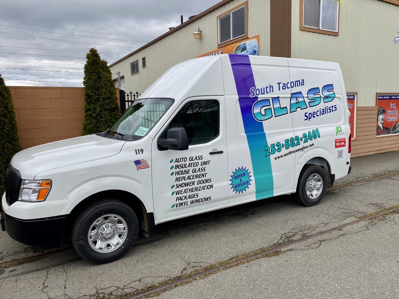 Larsen Sign Company | Business Fleets