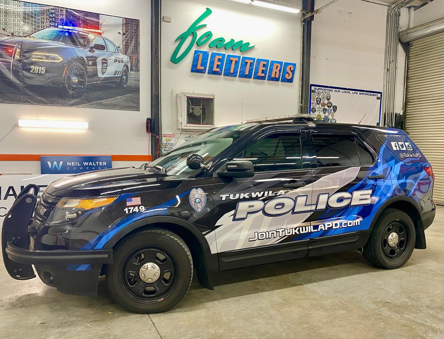 Larsen Sign Company | Emergency Vehicles