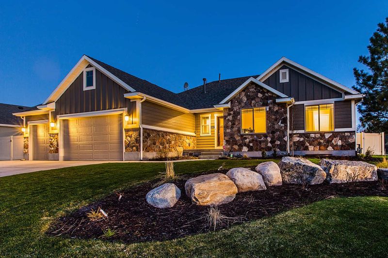 11 Exterior Home Design Styles to Know