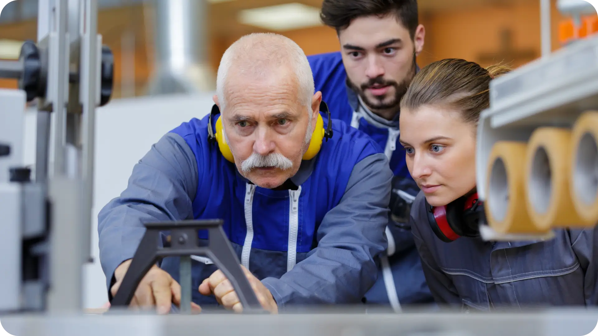 The Synergy of Job Shadowing and Digital Training