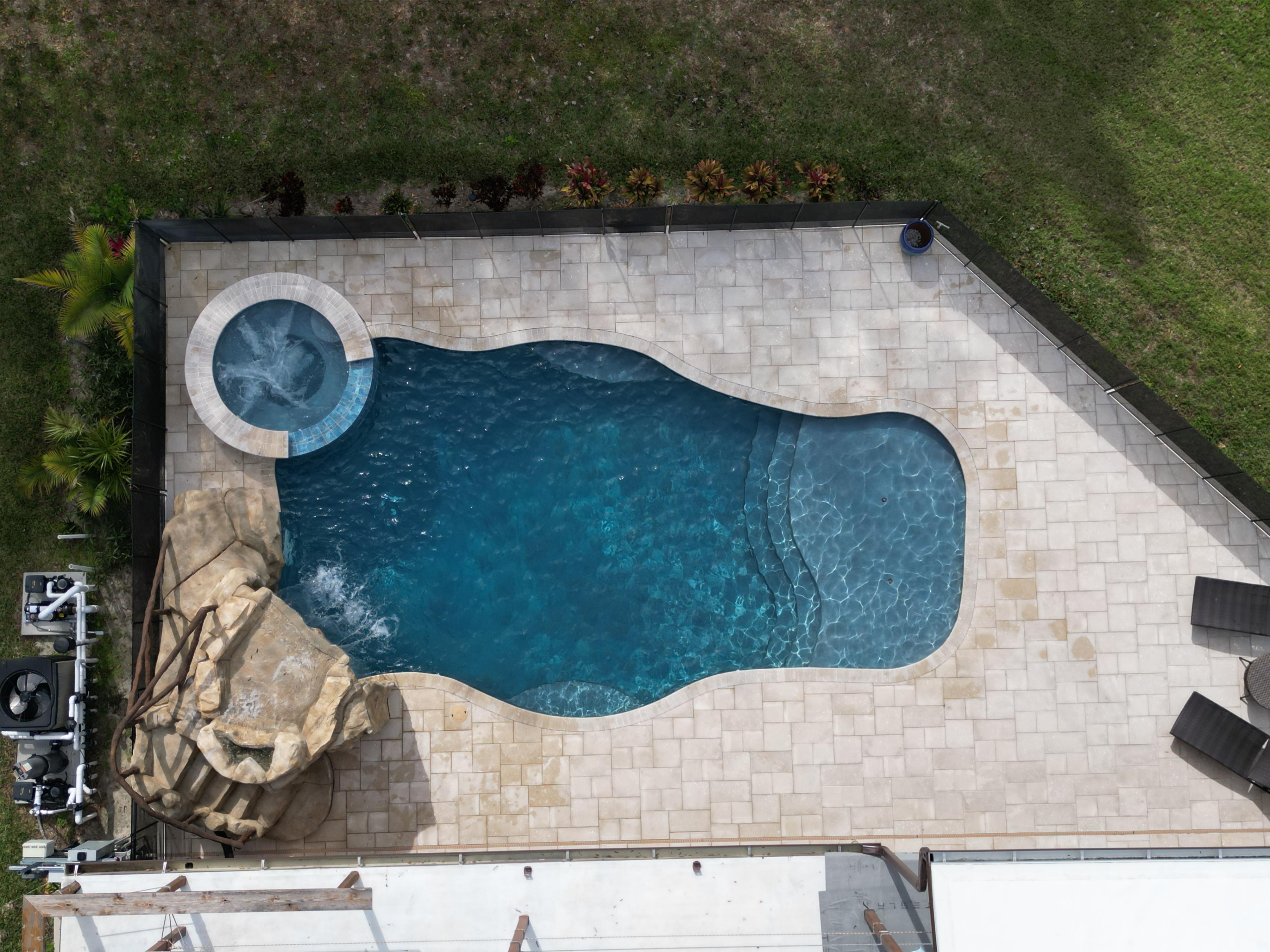 Premium Pool Builders in Tampa Bay | Pool Perfection