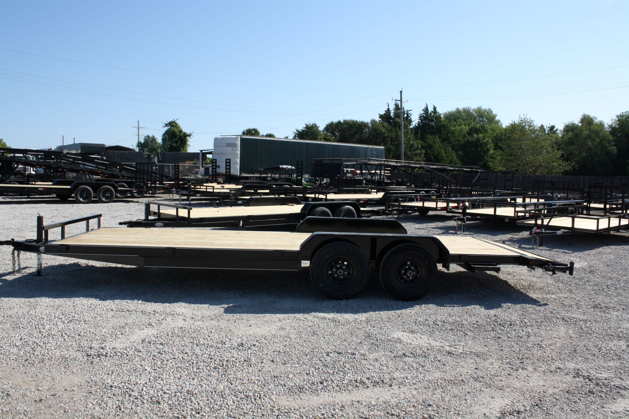 2024 PRECISION 10K 22' X 83" CH