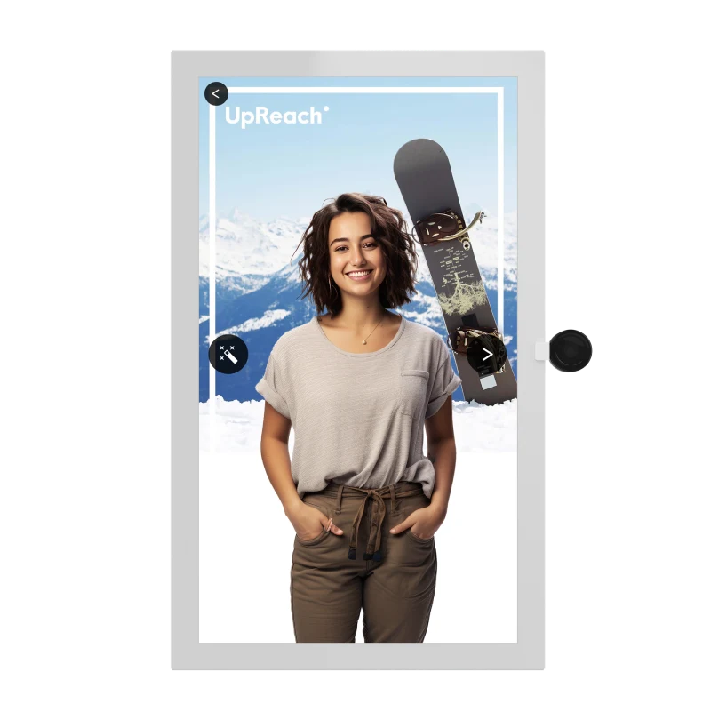 Portrait Fotobox | Elegante Wandmontage | UpReach