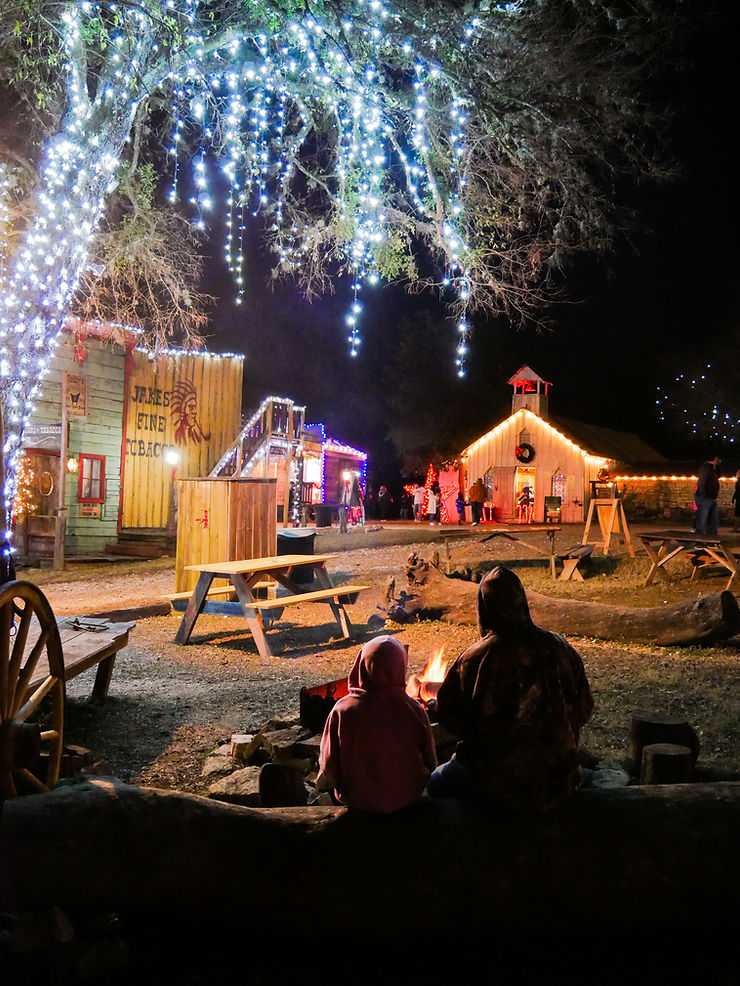 5 Things to Do in Boerne, TX This Holiday Season + Food Recommendations ...