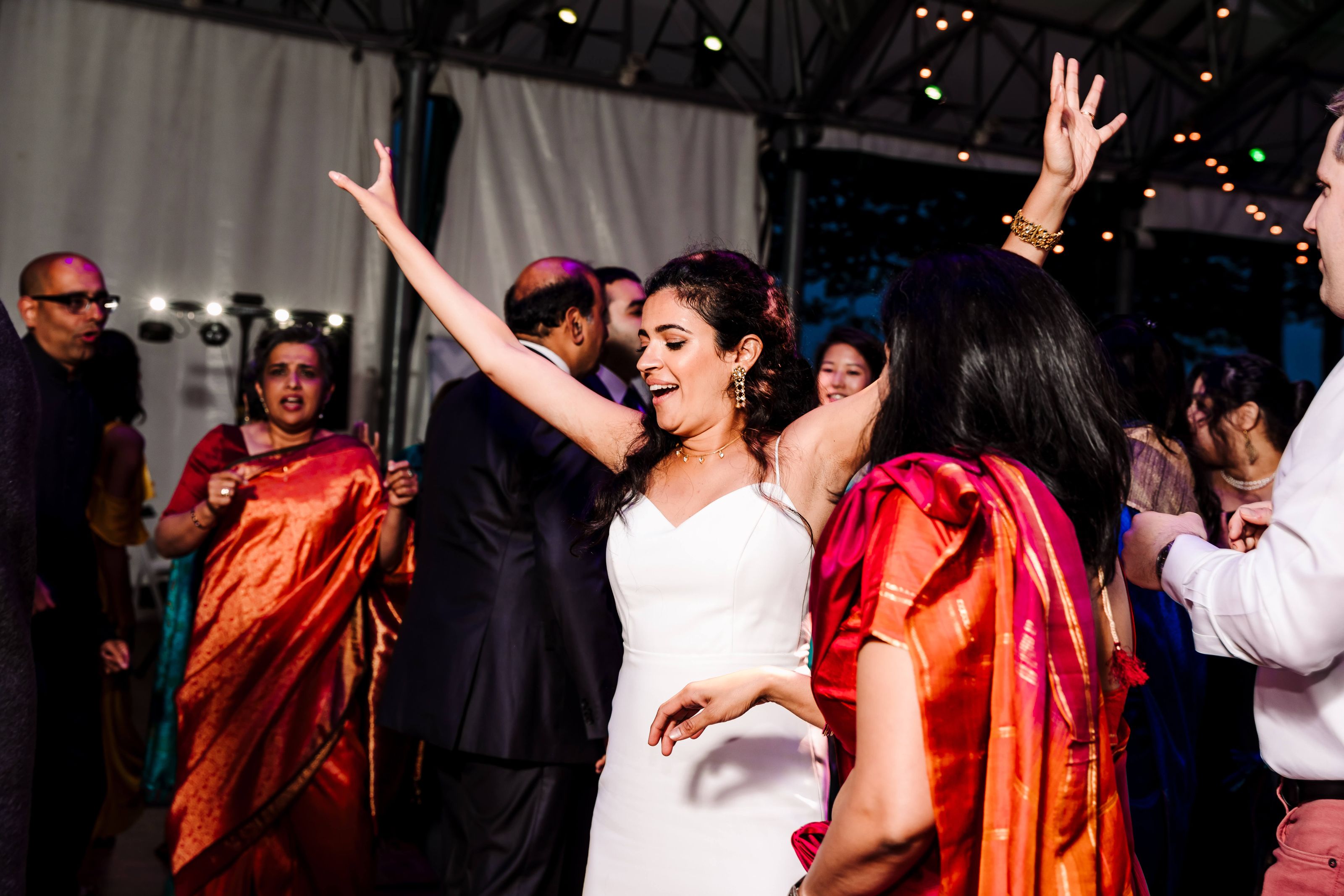 Enclave Light and Sound | Wisconsin's Best Wedding DJ