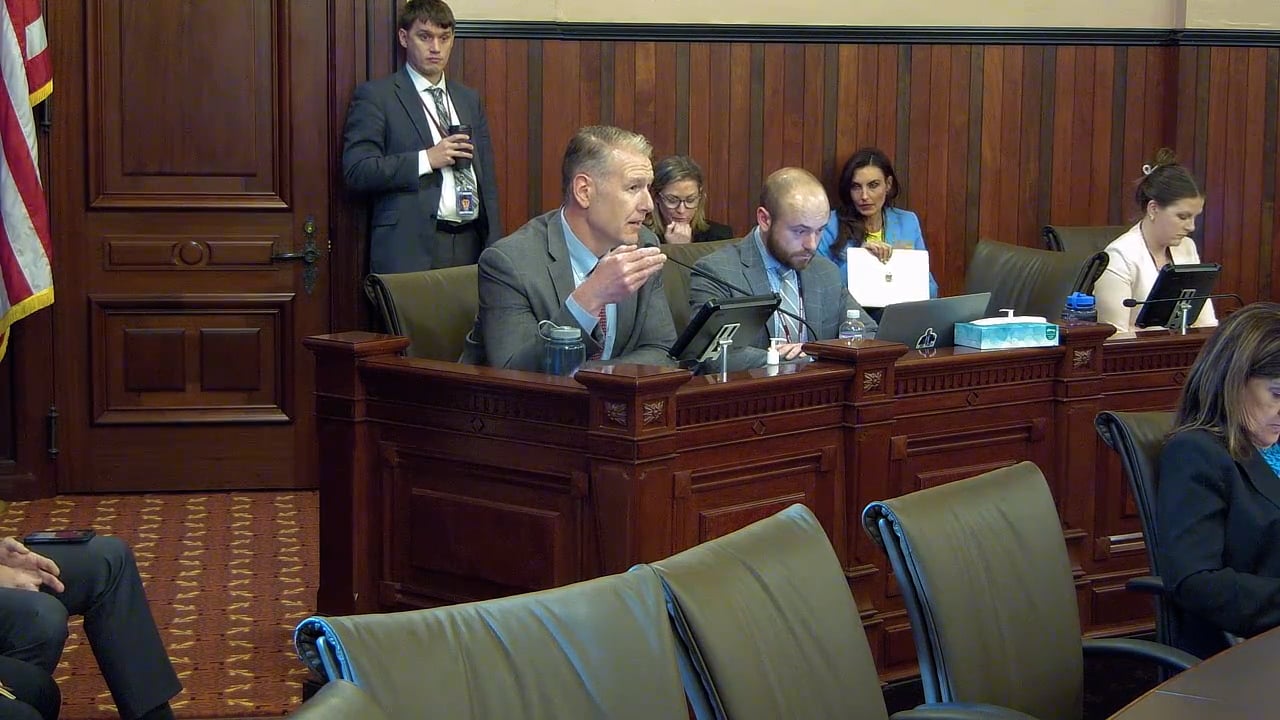 Illinois Senate Committees On Demand