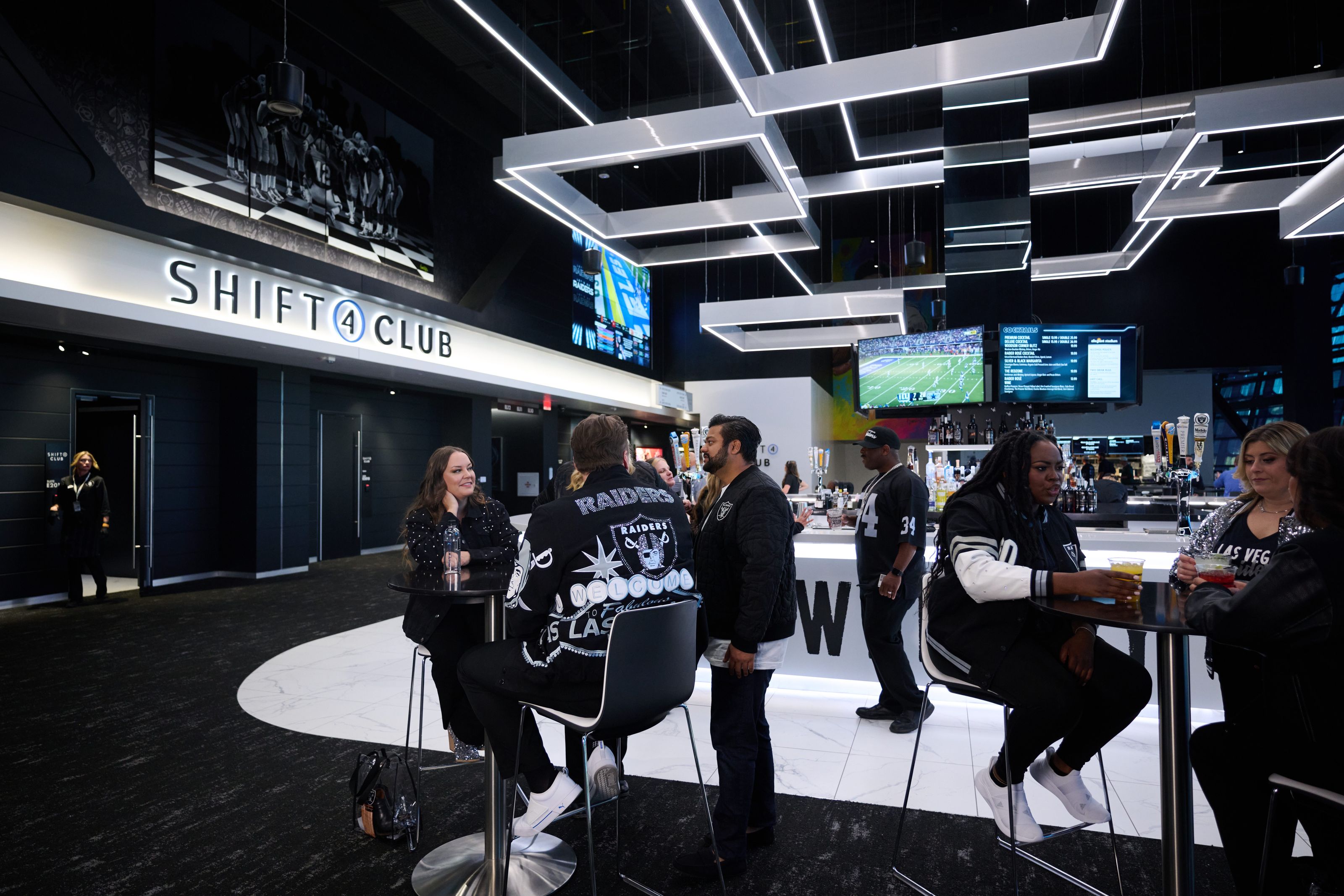 Premium Suites at Allegiant Stadium | Allegiant Stadium Suites ...