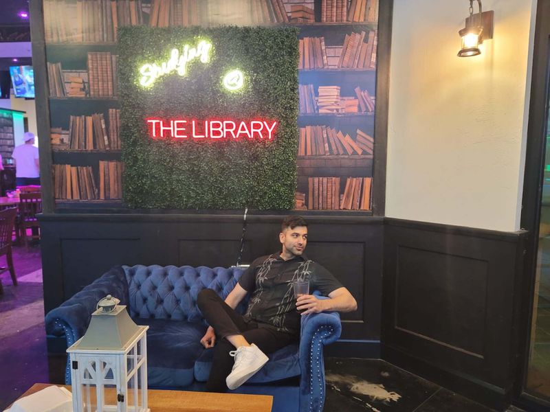 Library Pizza & Pub | Home