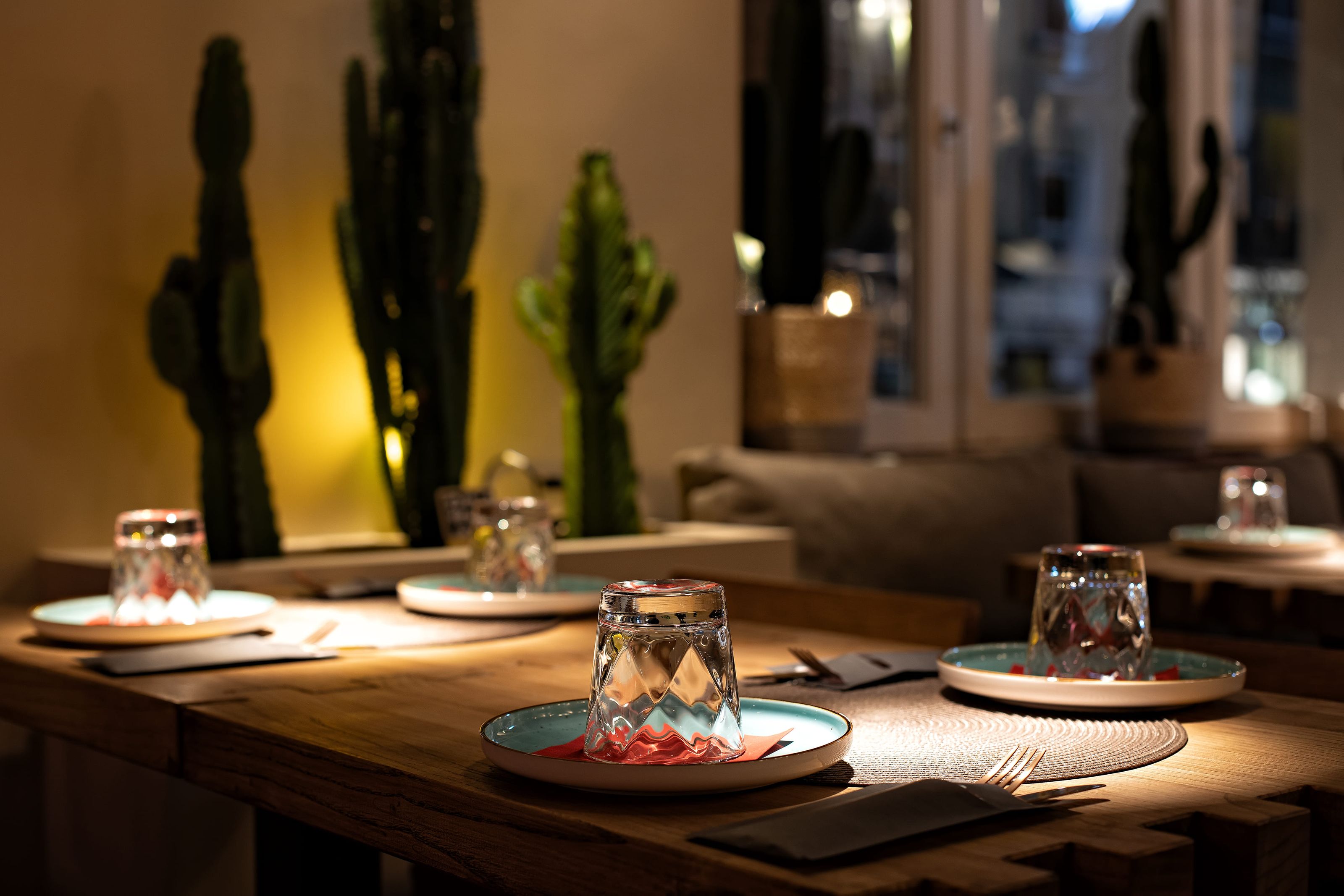 MIMAYA - MEXICAN FOOD & BAR