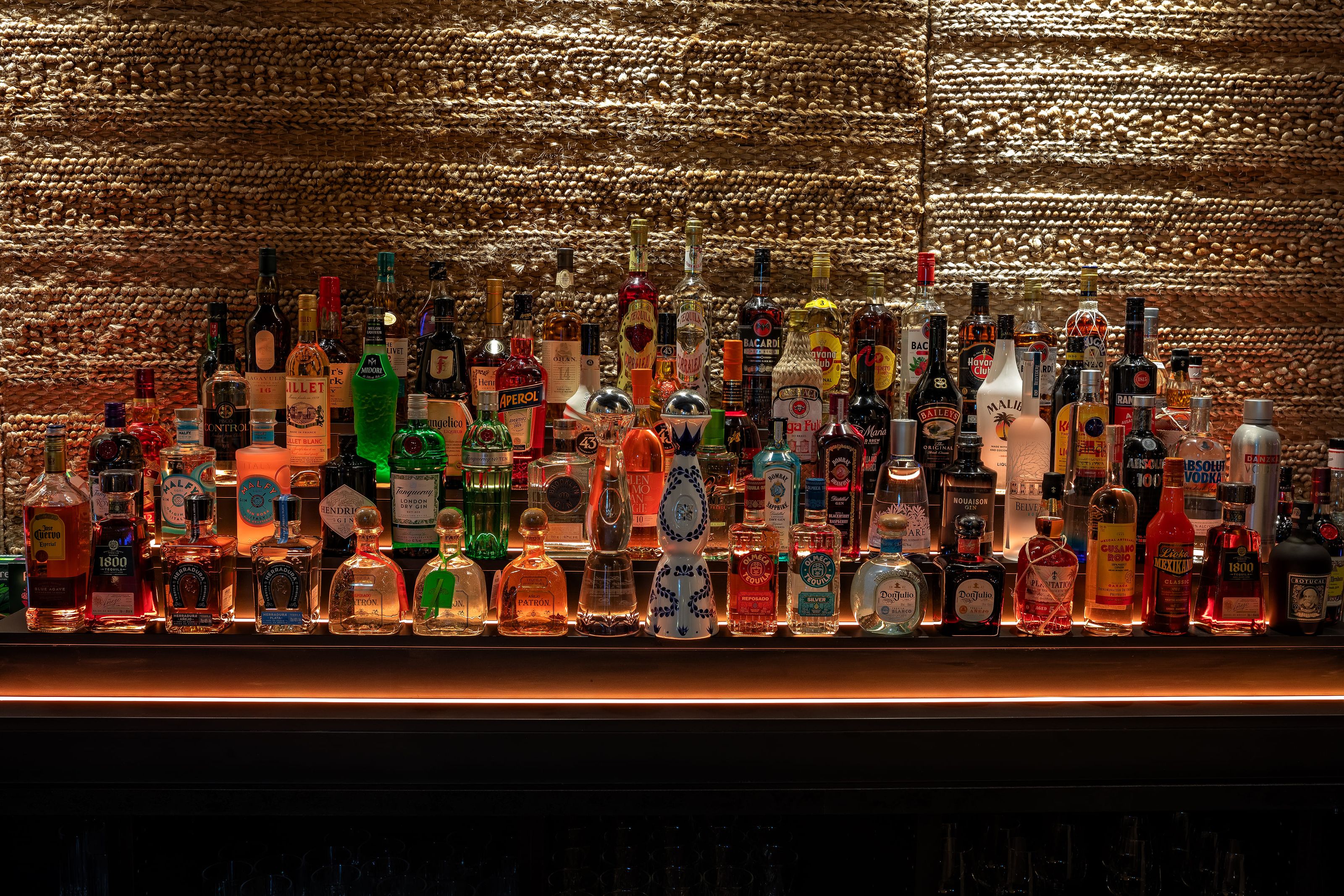 MIMAYA - MEXICAN FOOD & BAR