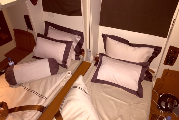 Singapore First Class Suites Review