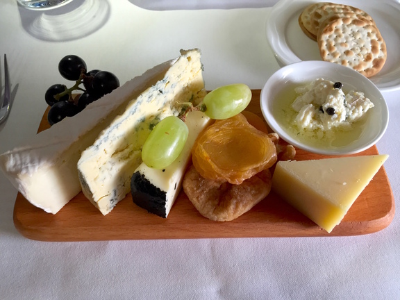 Emirates First Class Suites Review