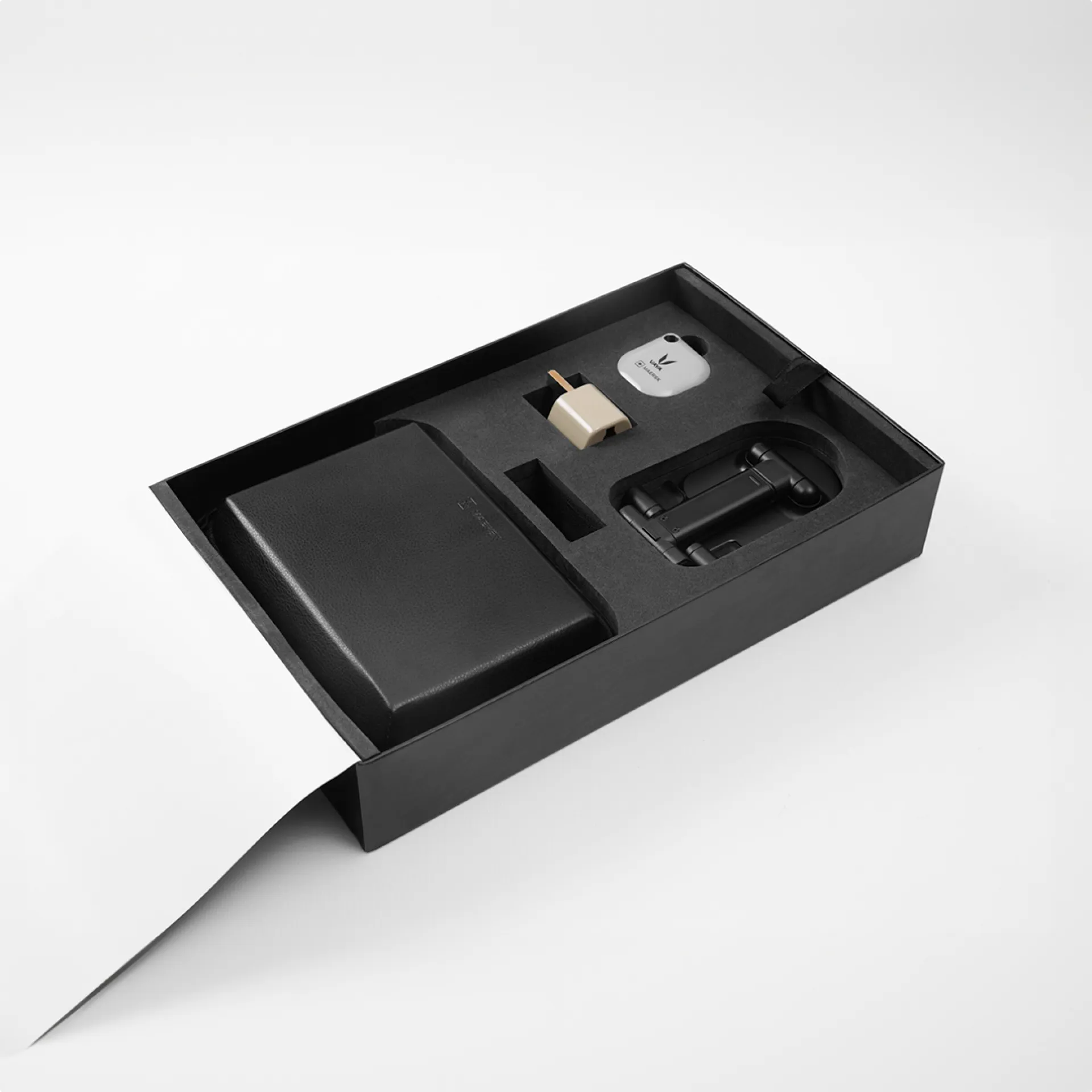 Maersk | New Employee Welcome Kit Design