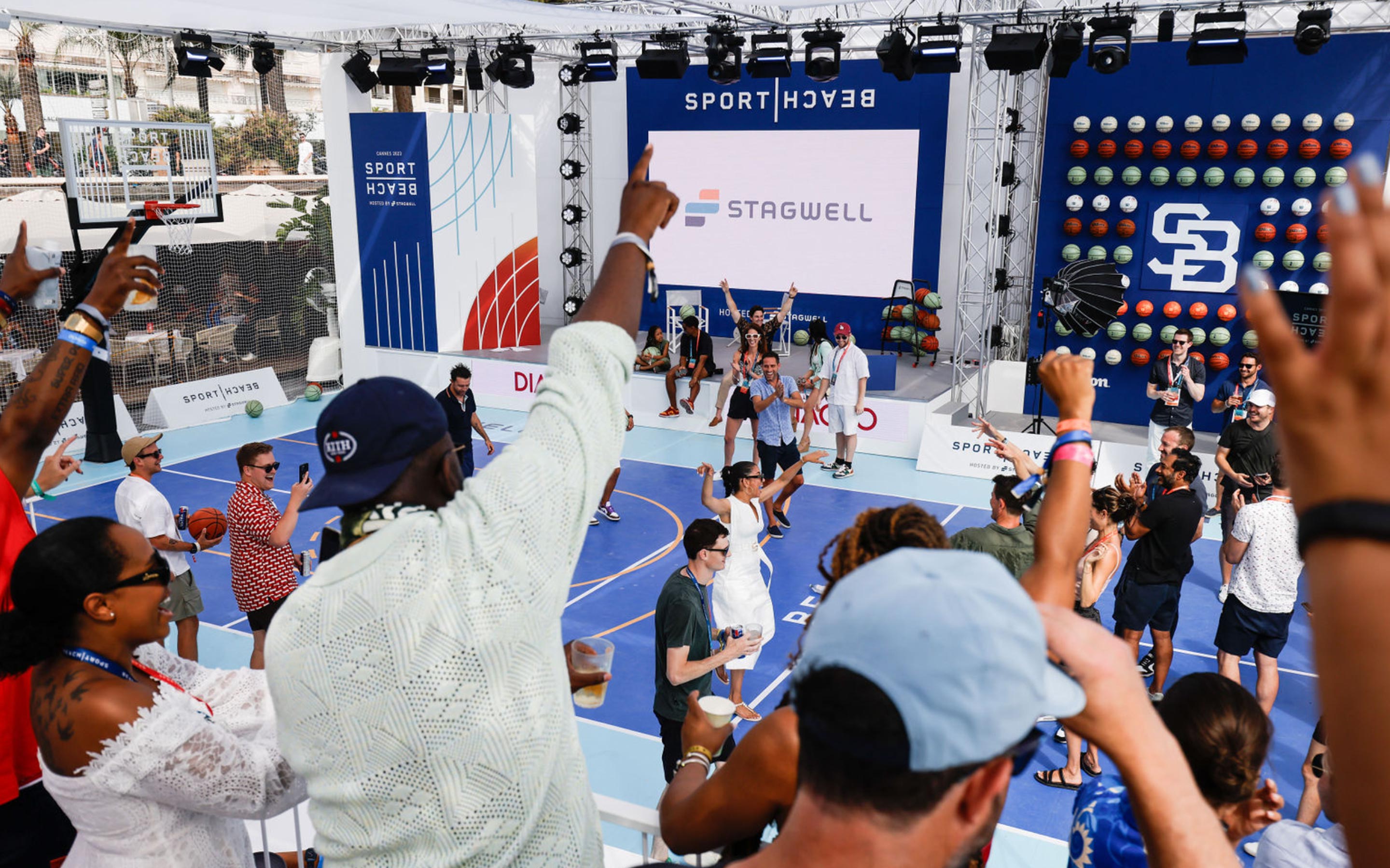 CREATIVE AND SPORTS ICONS HUDDLE ON THE SANDS OF CANNES FOR FANDOM