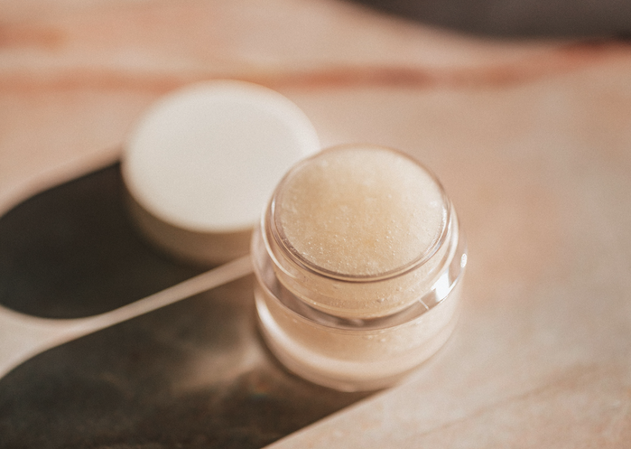 What is Bi-est bioidentical hormone cream?