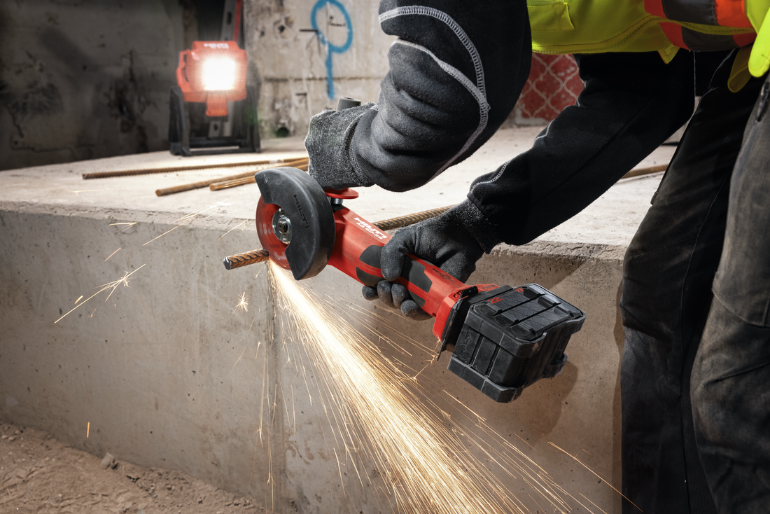 Amoladora angular a batería AG 6D-22 (125 mm)